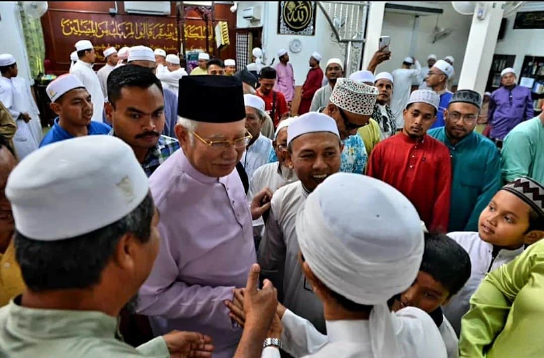 ナジブ・ラザクさんのインスタグラム写真 - (ナジブ・ラザクInstagram)「Happy birthday ke-70 kepada ...