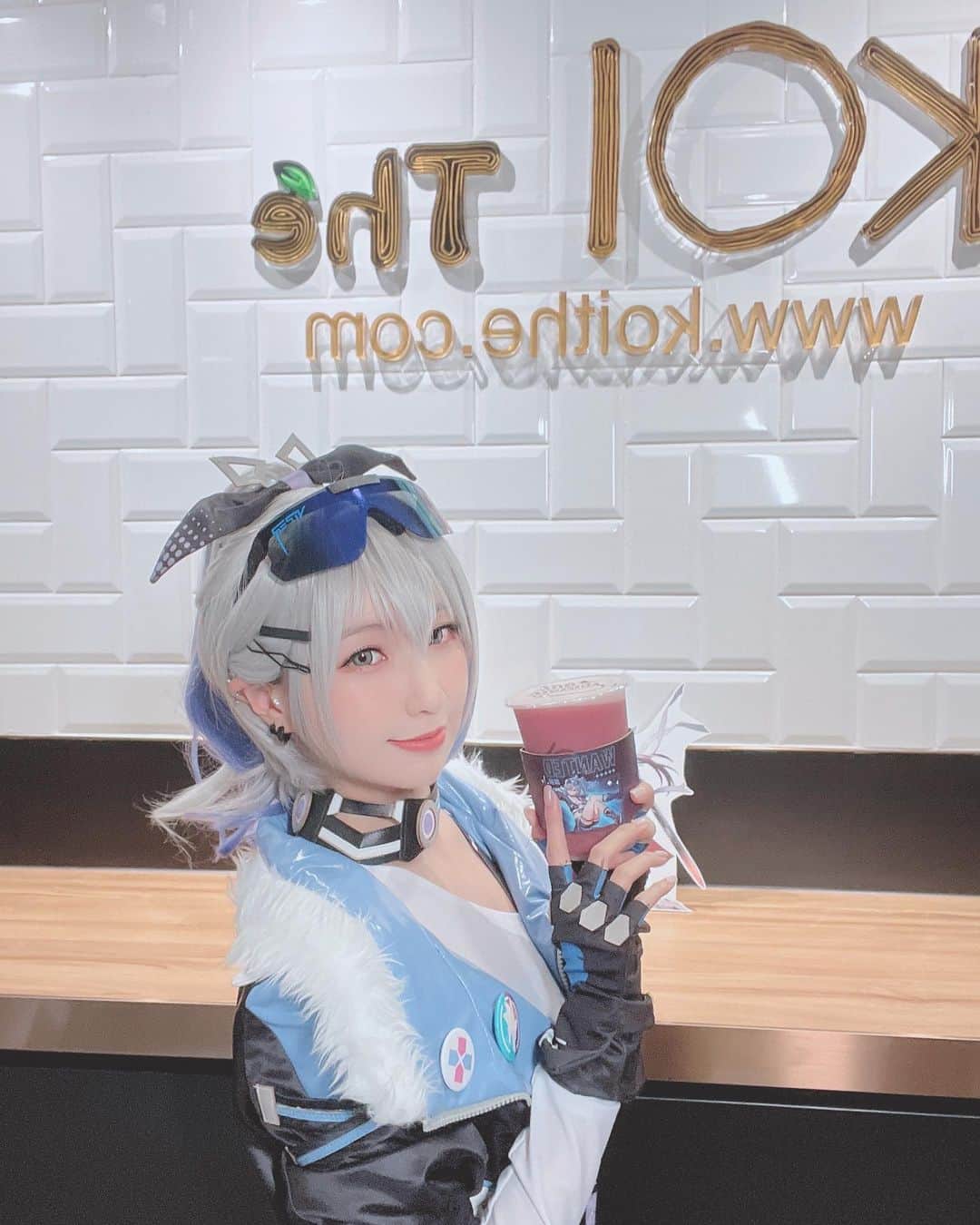 Sherryさんのインスタグラム写真 - (SherryInstagram)「- 《崩壞：星穹鐵道》×《KOI Thé》宇宙補給站聯動活動🚂 載入資訊… https://hoyo.link ...