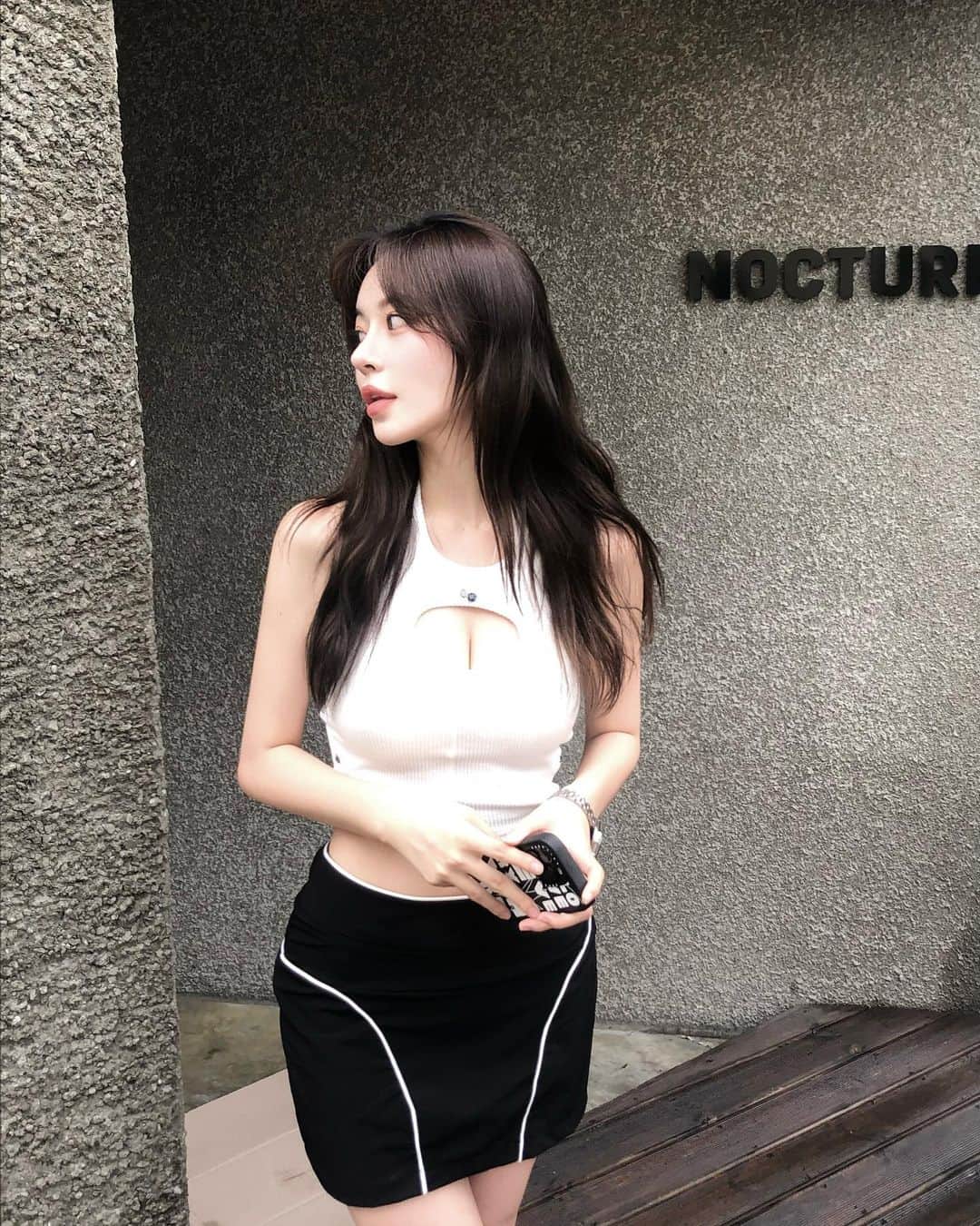 ウィ・ソンヒさんのインスタグラム写真 - (ウィ・ソンヒInstagram)「@illuvan 😎🖤」7月23日 20時04分 - _seong_hee