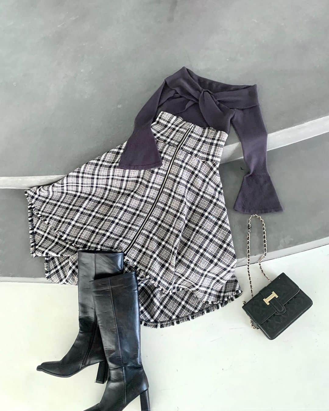 dazzlinさんのインスタグラム写真 - (dazzlinInstagram)「_____Web magazine up date ︎ スライドしてチェック🔍