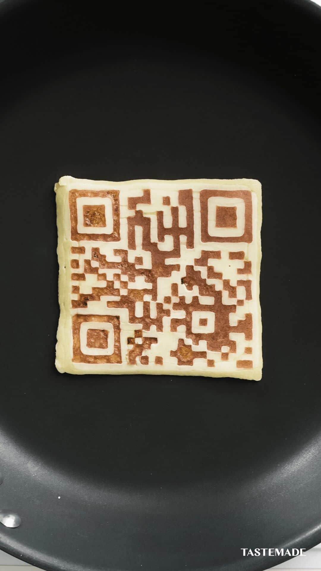 テイストメイドさんのインスタグラム動画 - (テイストメイドInstagram)「【最後スクショ必須】QRコードパンケーキ🥞🔗【史上最難関】 テイストメイド🌈パンケーキアートWEEK🥞 DAY ...