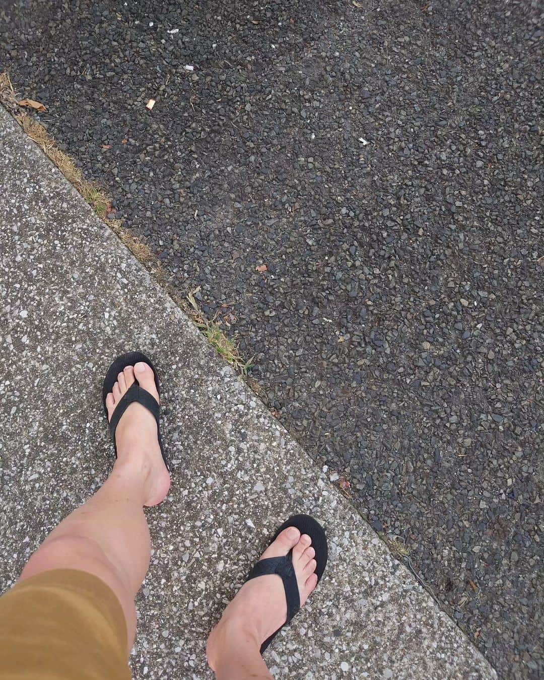 桂宮治さんのインスタグラム写真 桂宮治instagram 「今朝、コロナ禍以外は毎年行ってるとある地域の子供寄席へ 楽屋に訪ねて来た