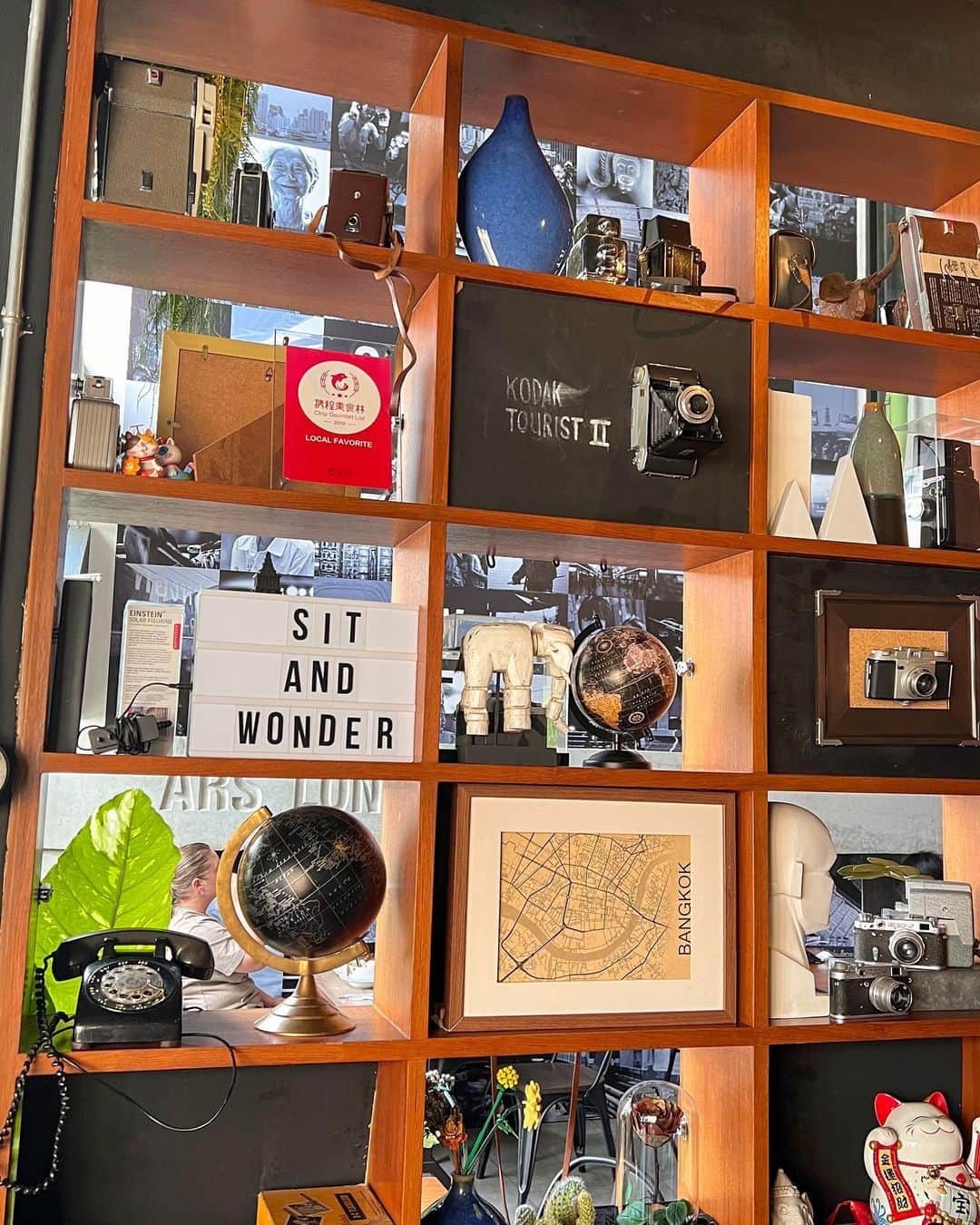 池田真子さんのインスタグラム写真 - (池田真子Instagram)「バンコクでランチに迷ったらとりあえず行ってほしい、トンローにあるお店！ @sitandwonder.official ...