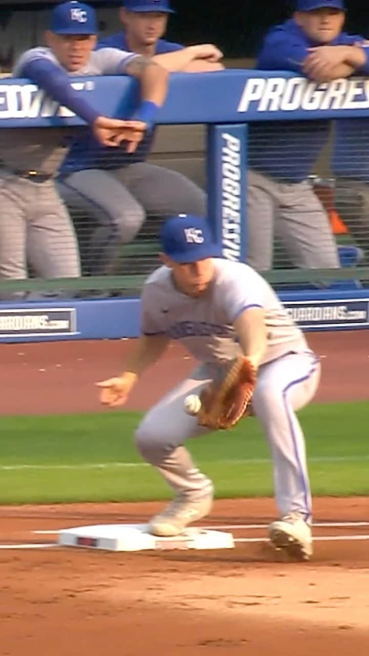 MLBさんのインスタグラム動画 - (MLBInstagram)「You gotta glove baseball.」7月25日 8時32分 - mlb