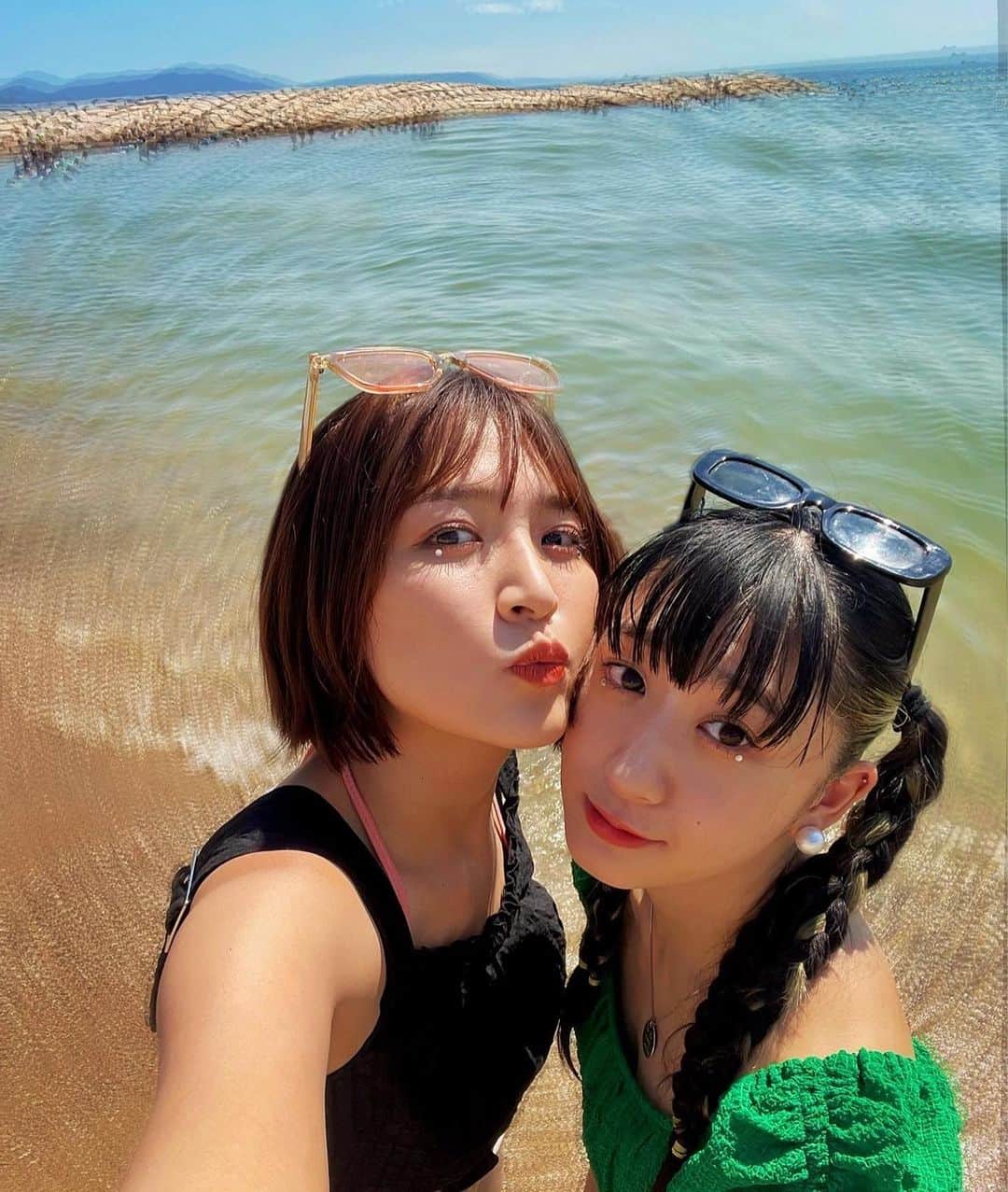 小野瑞歩さんのインスタグラム写真 - (小野瑞歩Instagram)「夏！海！最高！！🌈 #えむぅず #海 #夏女」7月26日 16時43分 - mizuho_ono.official