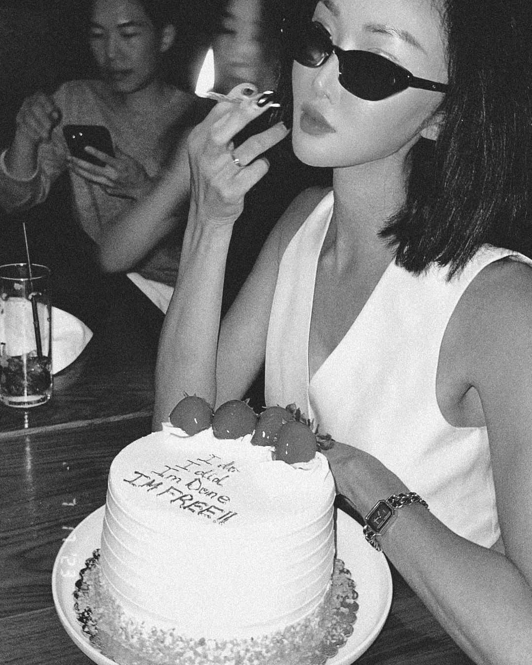 クリッセル・リムさんのインスタグラム写真 - (クリッセル・リムInstagram)「“You start a marriage with ...