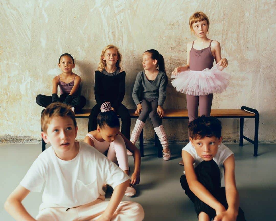 ZARAさんのインスタグラム写真 - (ZARAInstagram)「Ballet collection for Kids @zarakids ...