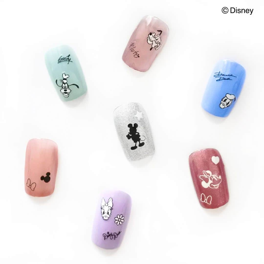 cando/キャンドゥさんのインスタグラム写真 - (cando/キャンドゥInstagram)「キャンドゥオリジナル ディズニー商品からネイルアイテムが発売決定！ 夏休みのお出かけに、セルフ ...