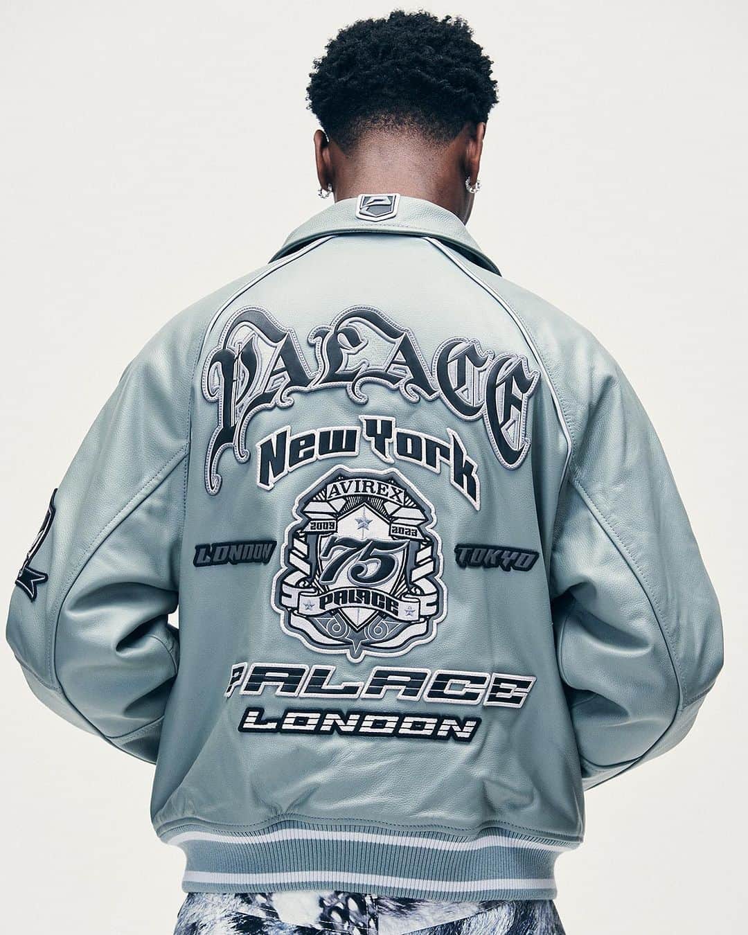 HYPEBEASTさんのインスタグラム写真 - (HYPEBEASTInstagram)「@hypebeaststyle: @palaceskateboards has unveiled ...