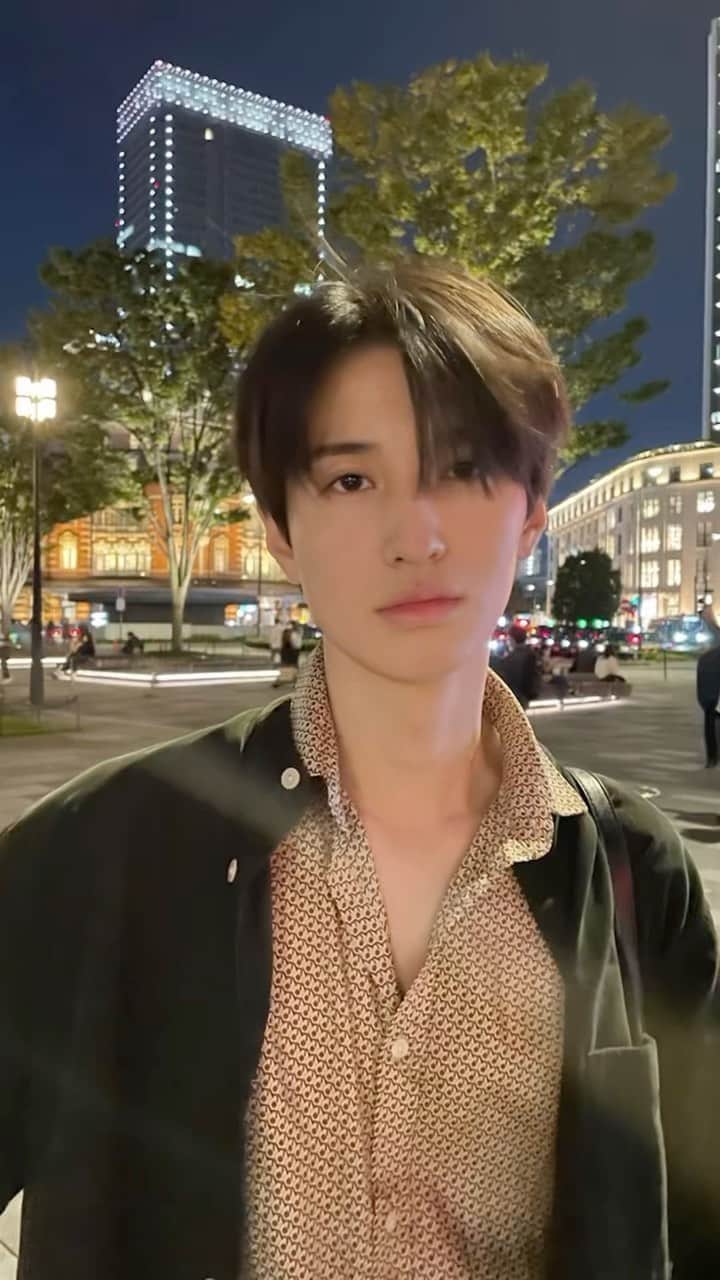 佐久間美波さんのインスタグラム動画 - (佐久間美波Instagram)「夏はどこに行く予定ですか？？」7月29日 21時56分 - mi ...