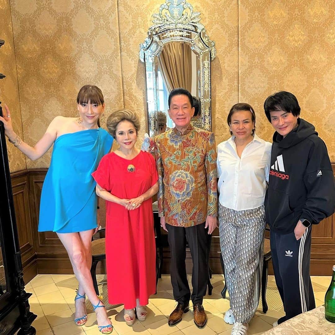 デヴィ・スカルノさんのインスタグラム写真 - (デヴィ・スカルノInstagram)「ジャカルタの 中心部、メンテンの 一等地に位置する ...