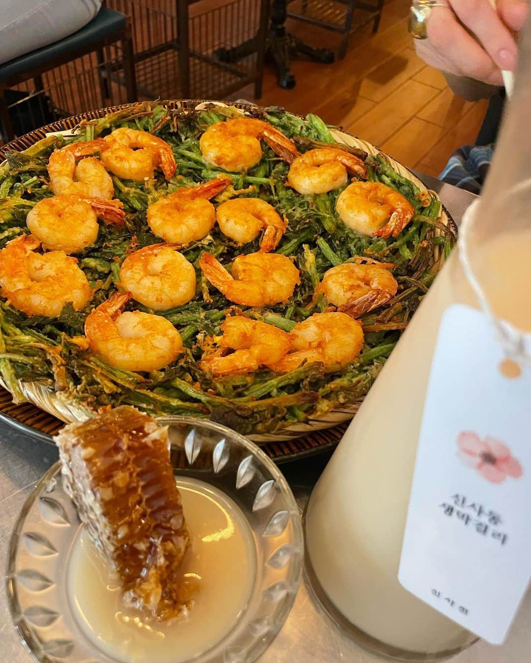 垣内彩未さんのインスタグラム写真 - (垣内彩未Instagram)「🇰🇷DAY2🇰🇷 朝ごはんに @localvillabagel で ...