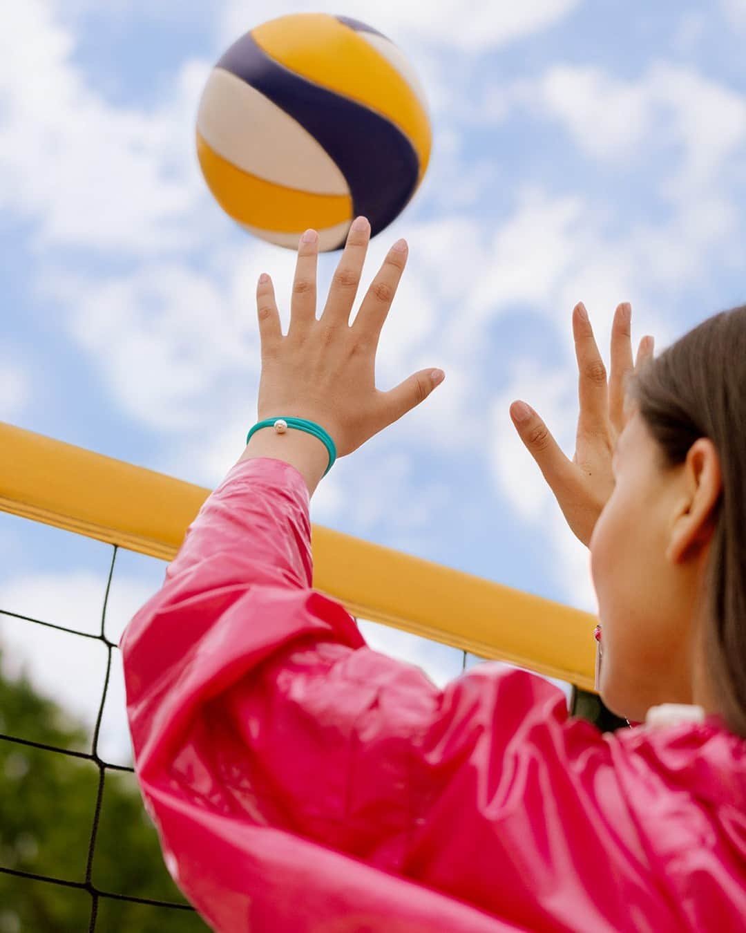 Vogue Parisさんのインスタグラム写真 - (Vogue ParisInstagram)「Whether worn as a ...