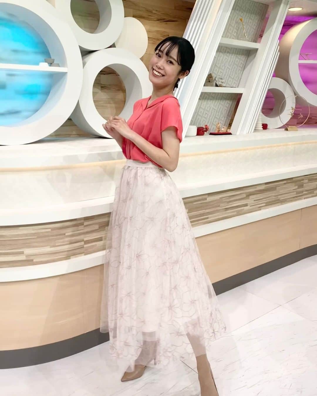 Ksbアナウンサーさんのインスタグラム写真 Ksbアナウンサーinstagram 「👗 「news Park Ksb」の衣装です。 今週