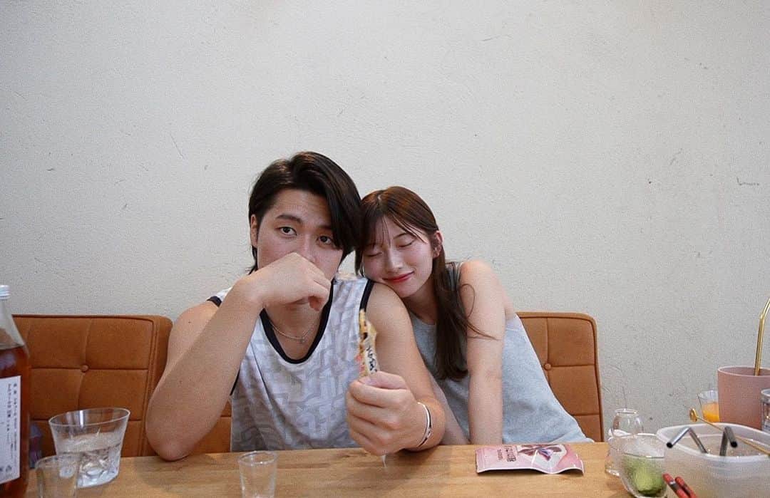 華金カップルさんのインスタグラム写真 - (華金カップルInstagram)「明日、泥酔質問コーナーYouTube UPします💁🏻‍♂️🤍 話 ...