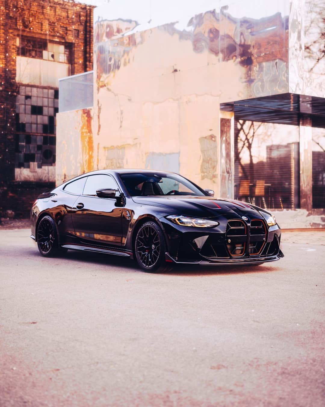 BMWさんのインスタグラム写真 - (BMWInstagram)「Sculpted to stand out 🏁 📸: @fukier1 ...