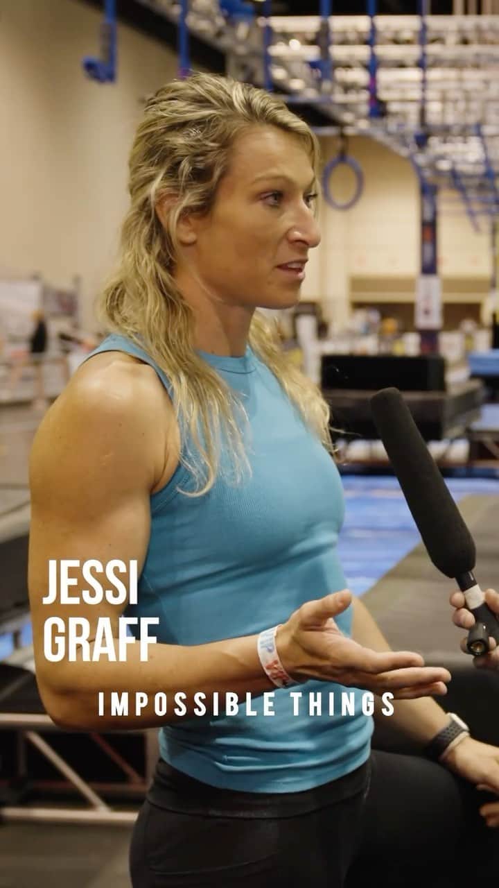 ジェシー・グラフさんのインスタグラム動画 - (ジェシー・グラフInstagram)「@jessiegraffpwr 👀💪 Ninja ...