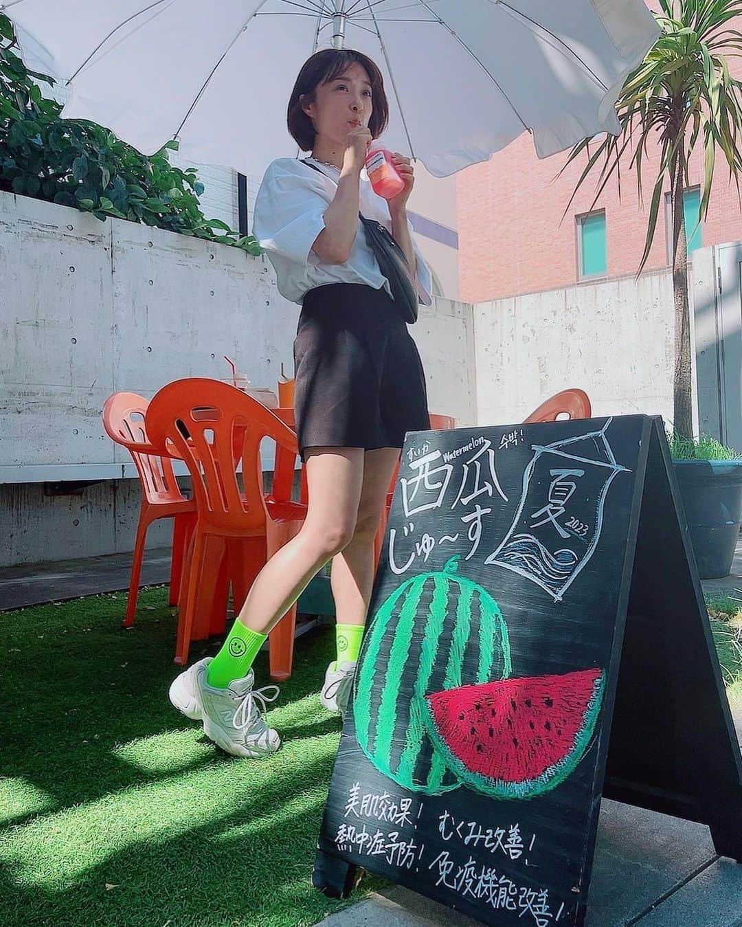 みひろさんのインスタグラム写真 - (みひろInstagram)「. 🍉♡」8月1日 20時28分 - mihiro0519