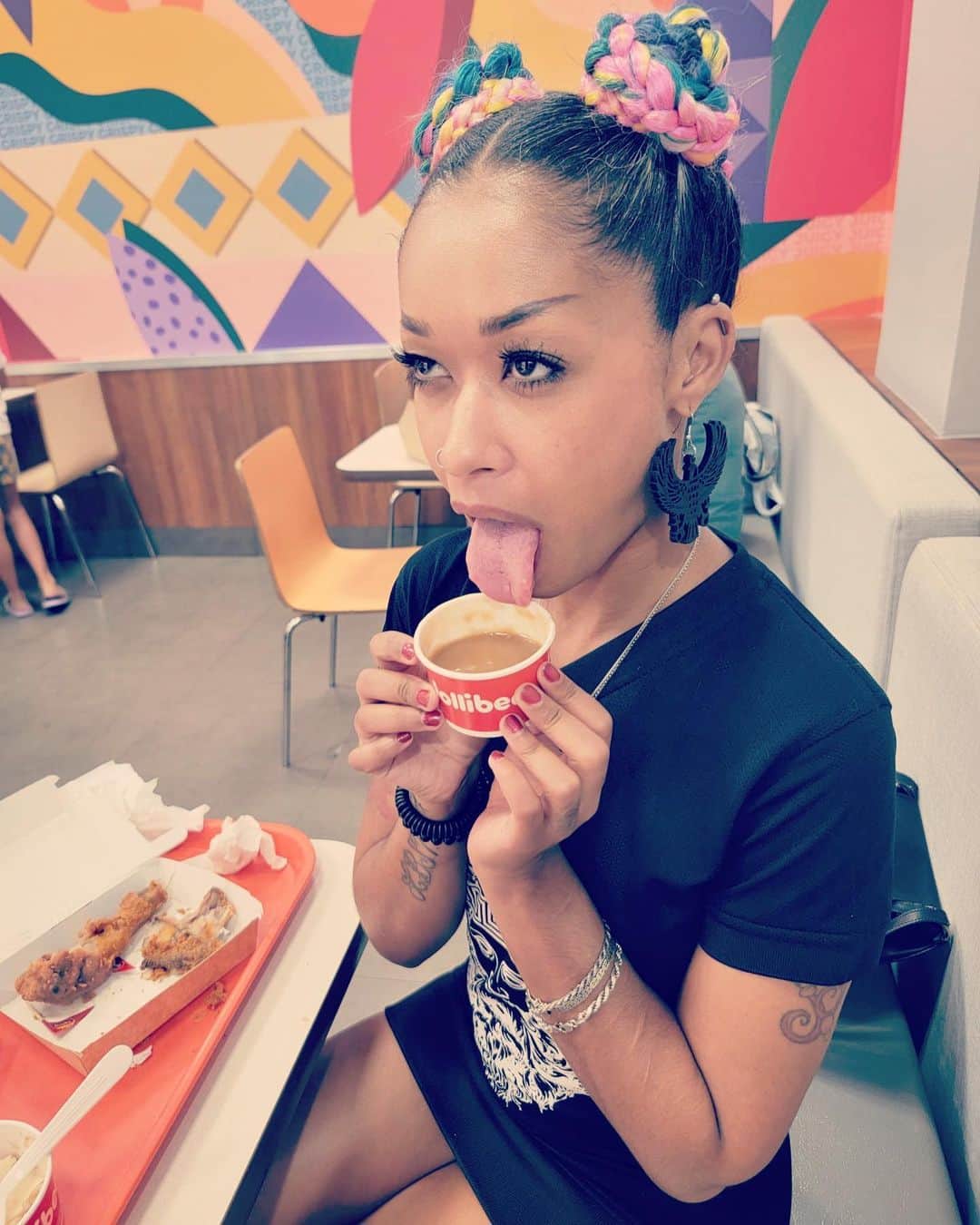 スキン・ダイアモンドさんのインスタグラム - (スキン・ダイアモンド@rayjoycat)