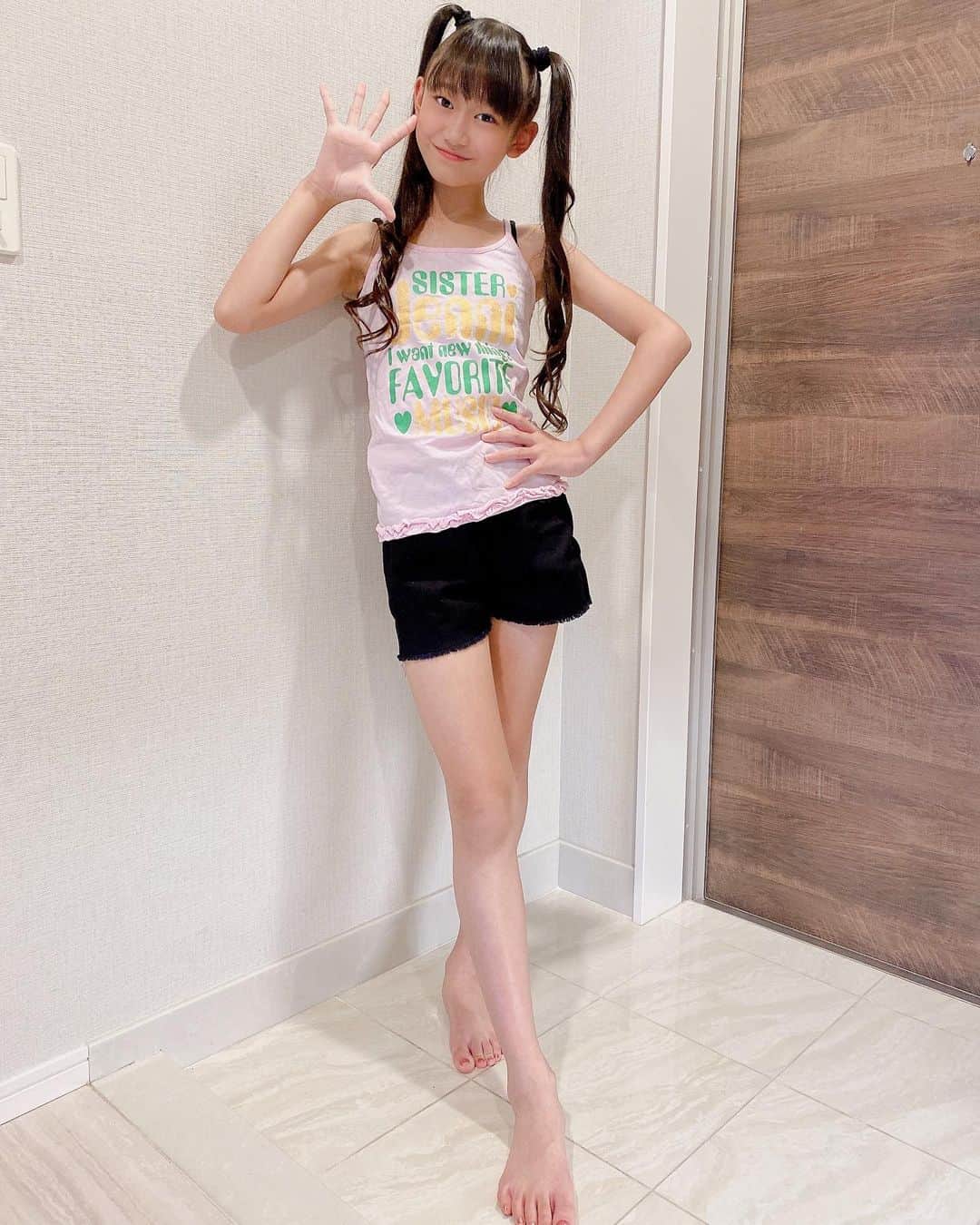 藤林夢さんのインスタグラム写真 - (藤林夢Instagram)「💗藤林夢(Yume)💗 @yumemama.mini 🎀4×stAr5(シスタ)🎀 @4_star5.official @4 ...