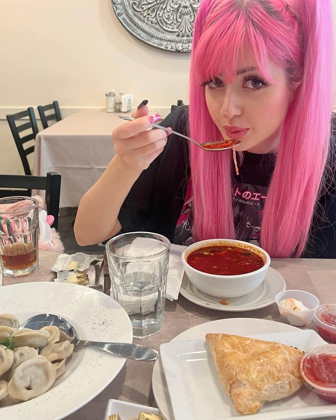 ナタリアなっちゃんさんのインスタグラム写真 - (ナタリアなっちゃんInstagram)「AKRON, OH SHOW TONIGHT! Ps ...