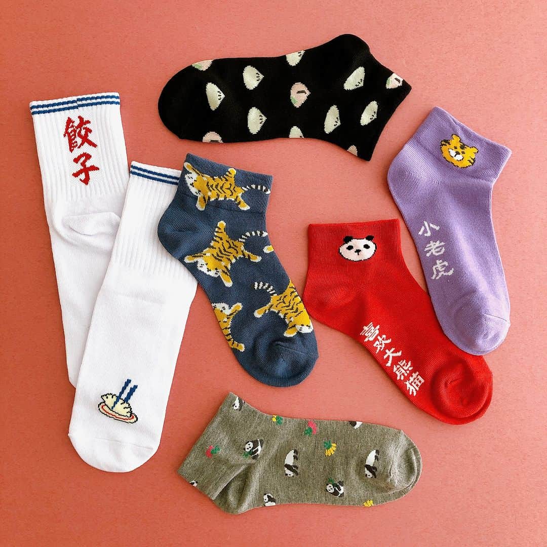 cando/キャンドゥさんのインスタグラム写真 - (cando/キャンドゥInstagram)「足元に、個性が光るワンポイント！ #婦人アンクル丈靴下 #トラアソート ...