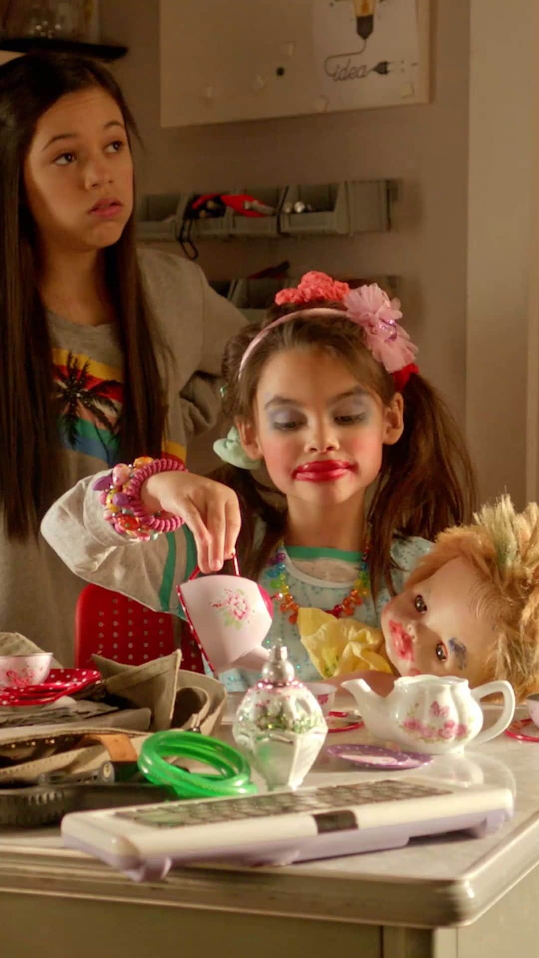 Disney Channelさんのインスタグラム動画 - (Disney ChannelInstagram)「Daphne has ...