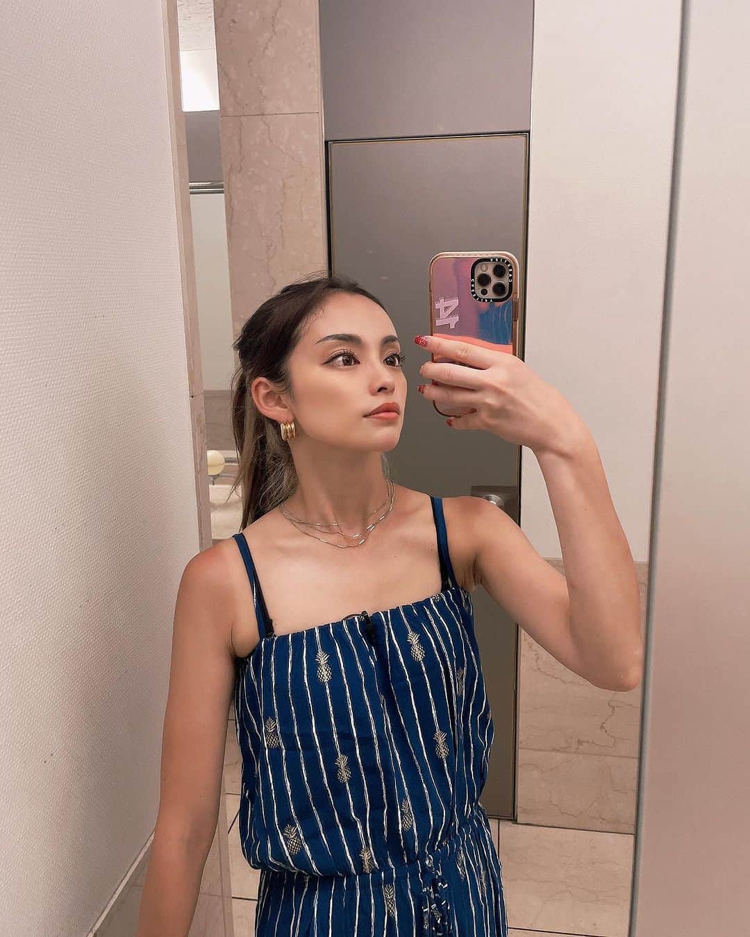 SHO-NOさんのインスタグラム写真 - (SHO-NOInstagram)「インテル密着取材が始まってから着続けた青たち💙🖤撮れてないのも ...