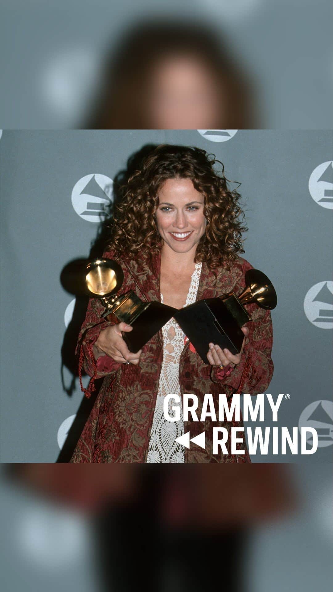 シェリル・クロウさんのインスタグラム動画 - (シェリル・クロウInstagram)「#GRAMMYRewind ⏪ On the 30th ...