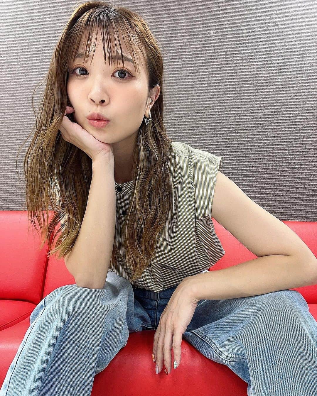 May’nさんのインスタグラム写真 - (May’nInstagram)「取材day。 各媒体のライターさんが聞かせてくださる感想がいつも ...