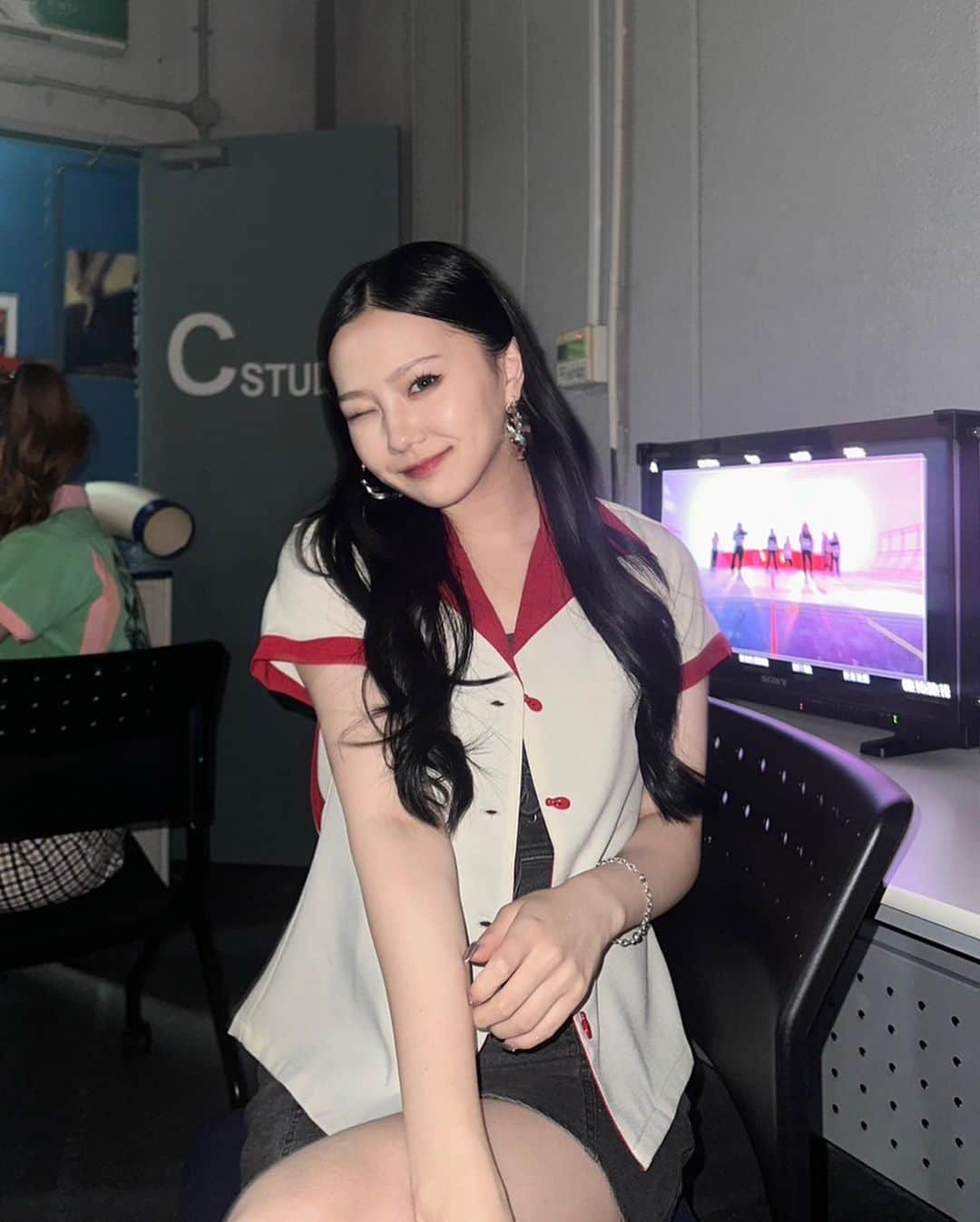 iScreamさんのインスタグラム写真 - (iScreamInstagram)「「Rock Steady」 MV off shot HINATA ︎ MV見てくださりましたか👀 1人11回は ...