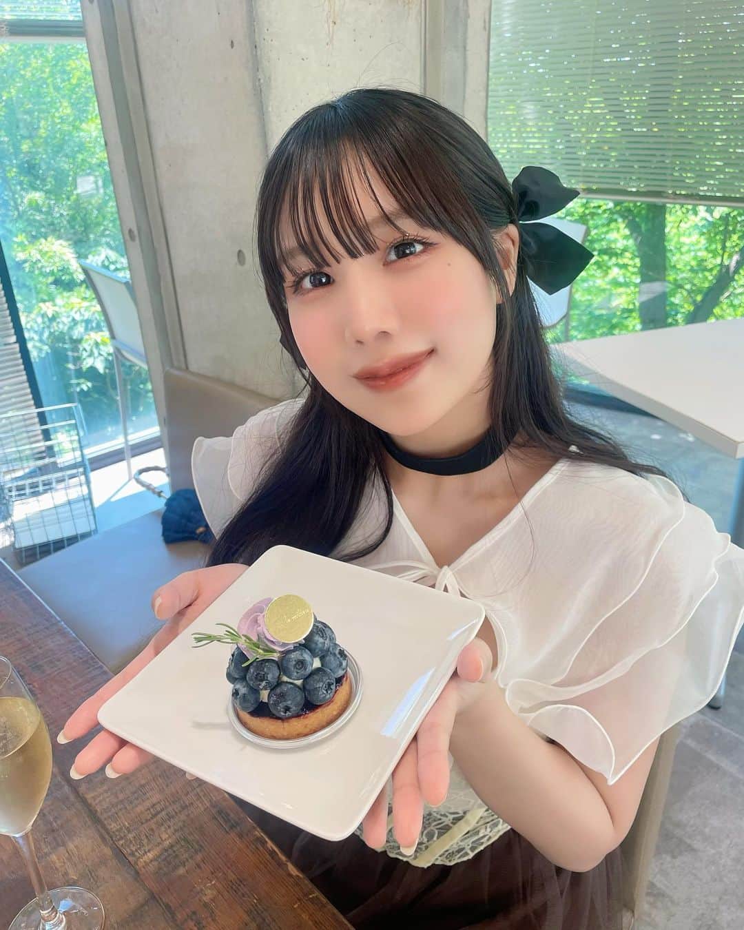 桃木兎羽さんのインスタグラム写真 - (桃木兎羽Instagram)「🍰🫐➿♡♡♡ ・ ・ お出かけって楽しくて幸せ〜♡ 夏はもりもり食べない ...