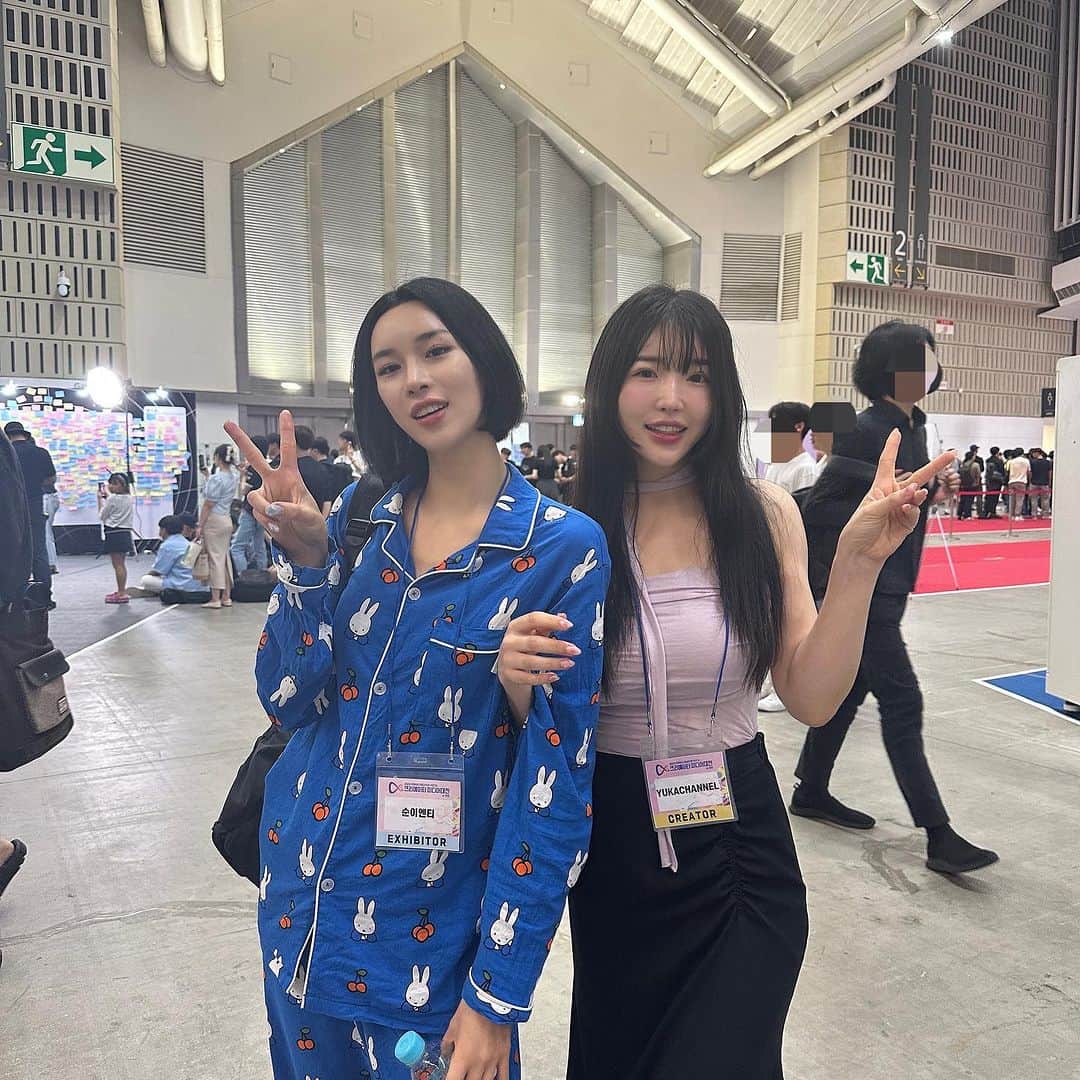 ゆかさんのインスタグラム写真 ゆかinstagram 「오늘은 크리에이터미디어대전 에 승짱이랑 다녀왔어요 🙏 사전에 홍보를