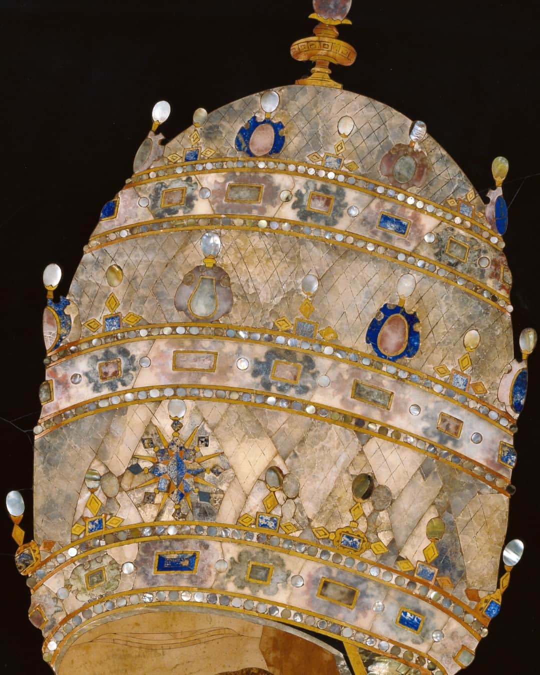 ロサンゼルスカウンティ美術館さんのインスタグラム写真 - (ロサンゼルスカウンティ美術館Instagram)「🔍 zoom in, trust ...