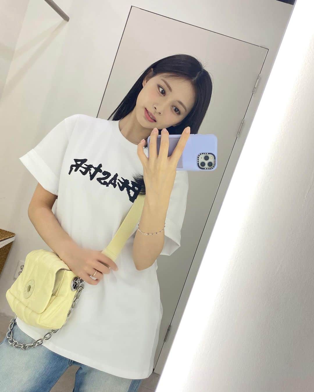 ツウィさんのインスタグラム - (ツウィ@thinkaboutzu)