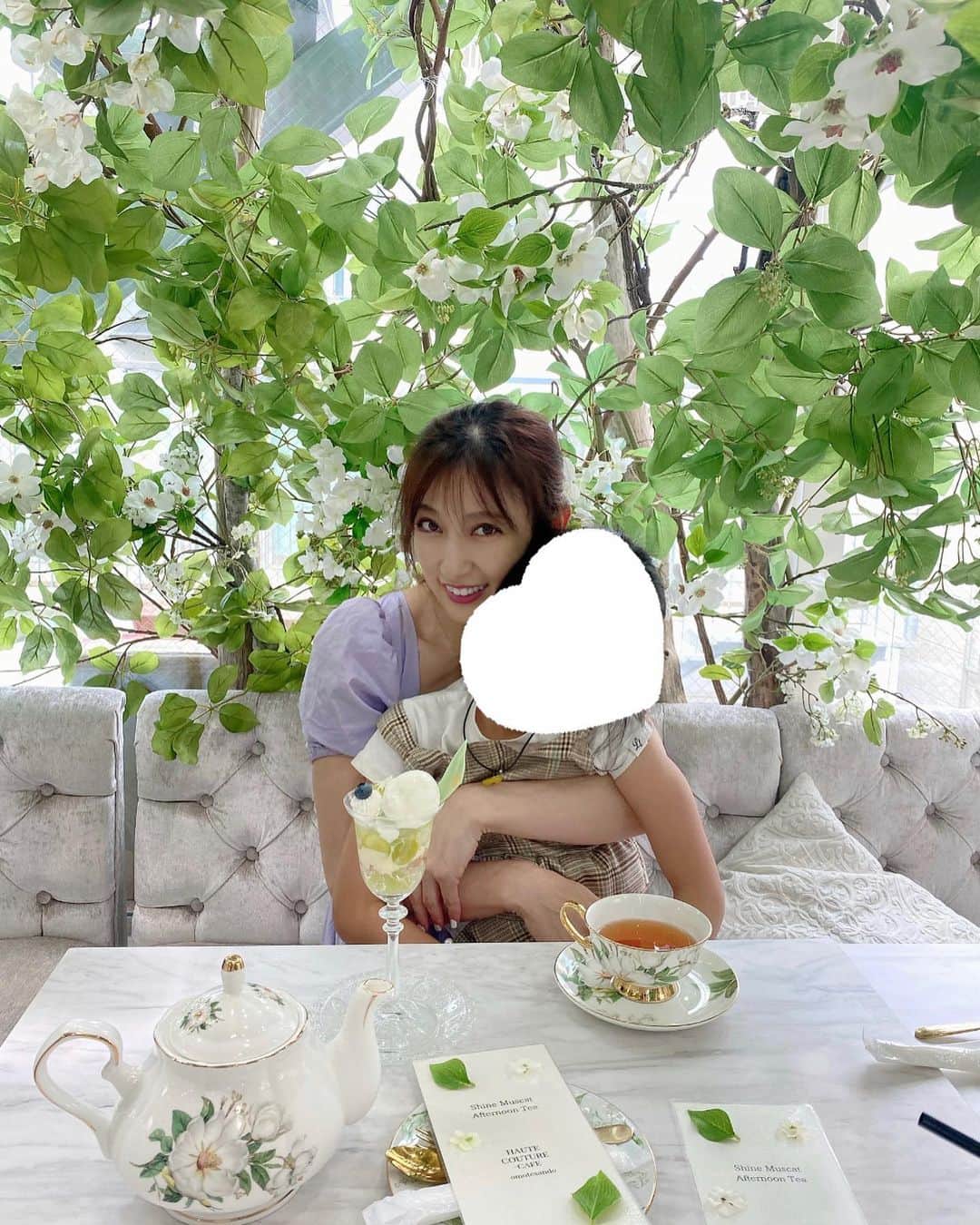 熊田曜子さんのインスタグラム写真 - (熊田曜子Instagram)「@rina.aoki88 りなちゃんと オープンしたばかりの @hautecouturecafe_official 表参道 ...