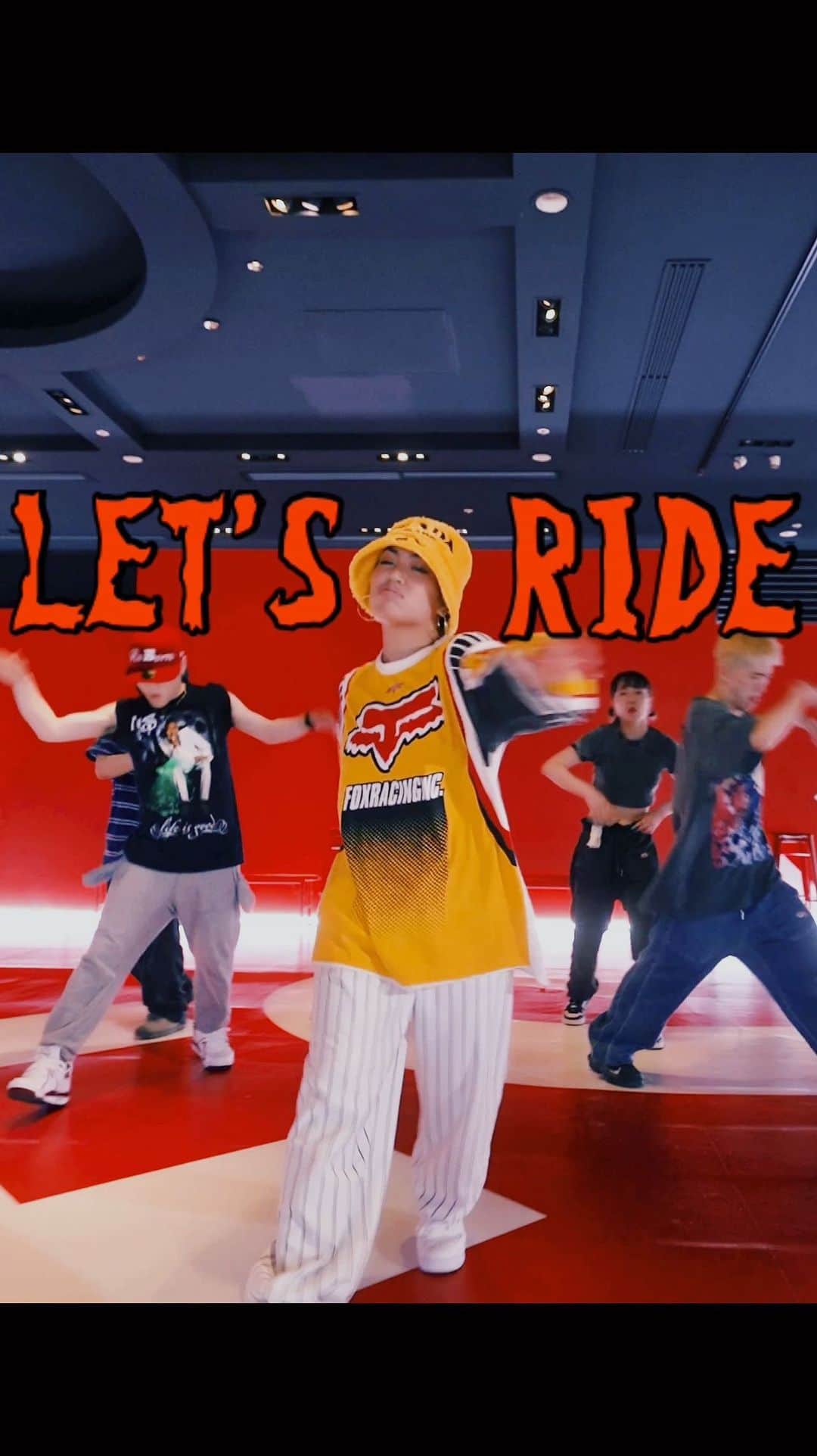 RIEHATAさんのインスタグラム動画 - (RIEHATAInstagram)「Let's ride for all the summer🌐🕺💃 Aug🏄‍♀️🏄🏄‍♂️ #LA # ...
