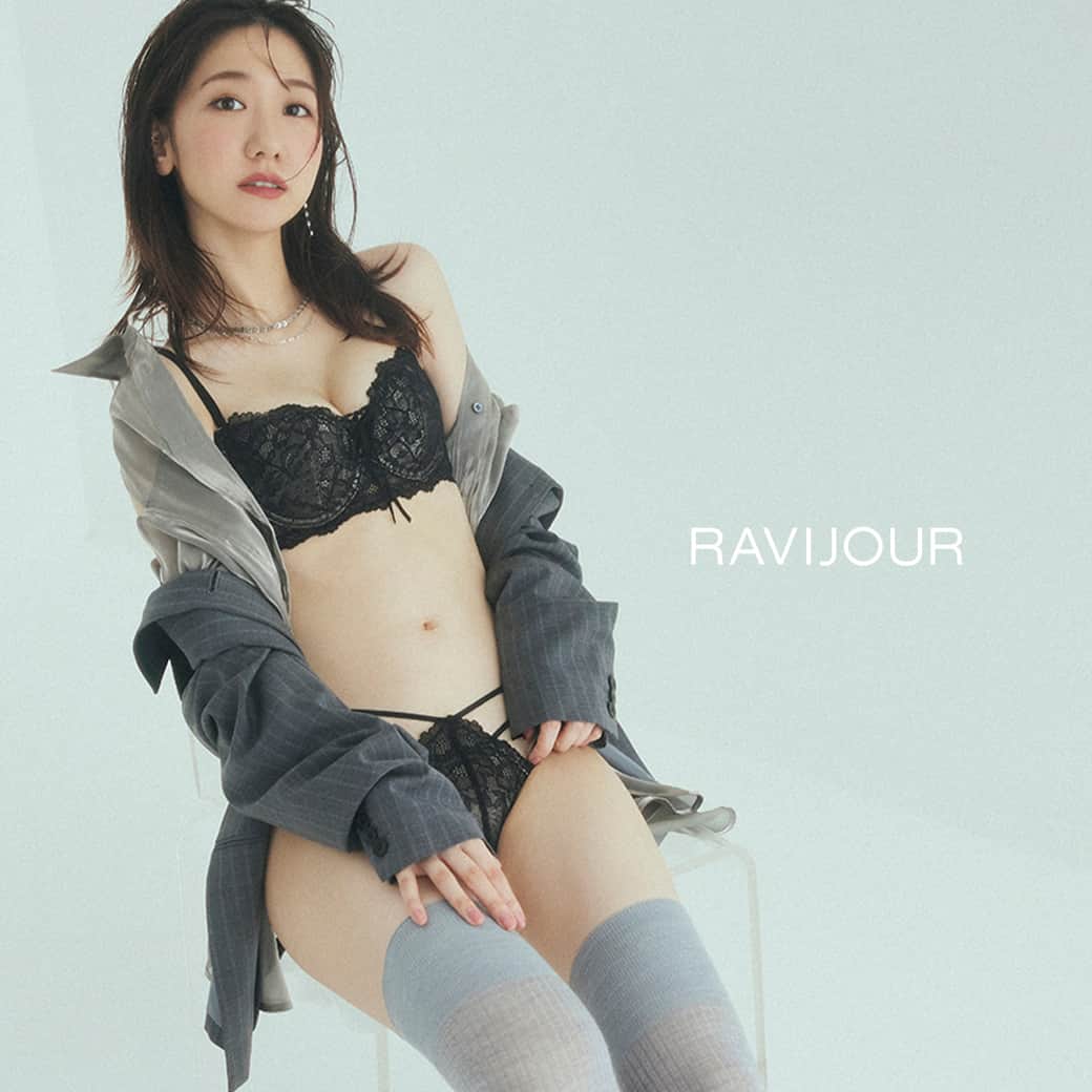 下着通販 SHIROHATO / 白鳩さんのインスタグラム写真 - (下着通販 SHIROHATO / 白鳩Instagram)「𝖸𝗎𝗄𝗂 𝖪𝖺𝗌𝗁𝗂𝗐𝖺𝗀𝗂 × 𝖱𝖠𝖵𝖨𝖩𝖮𝖴𝖱 セクシーに ...