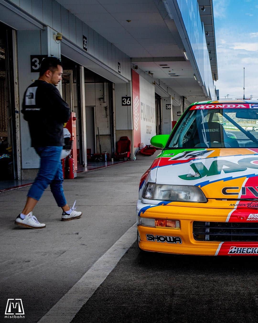 mistbahnさんのインスタグラム写真 - (mistbahnInstagram)「_ WHARP RACING 瞬間移動 Honda ...