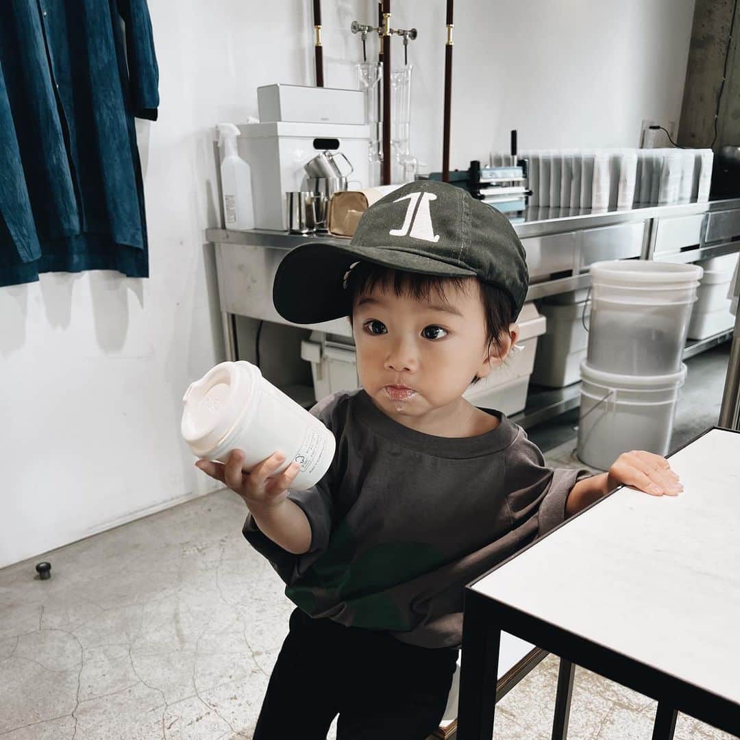 ukapiさんのインスタグラム写真 - (ukapiInstagram)「⠀ ⠀ ⠀ ぱぱっこ👦🏻♡ ⠀ 本日で1歳半に☝🏻 ⠀ ゲーセンしに行って、 バイキンマンとアンパンマンget ...