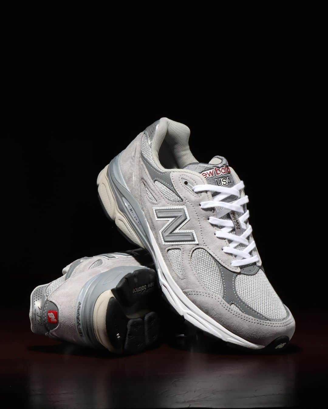 アトモスさんのインスタグラム写真 - (アトモスInstagram)「. 8/12(土)よりNew Balance M990GY3が登場 ...