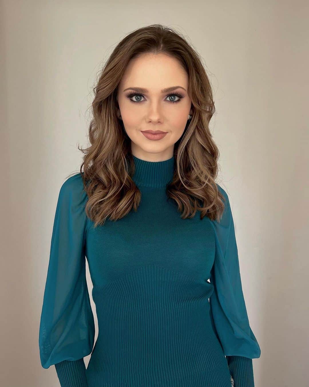 Dana Raeさんのインスタグラム写真 - (Dana RaeInstagram)「We’re back 💞 @fashionnova ...