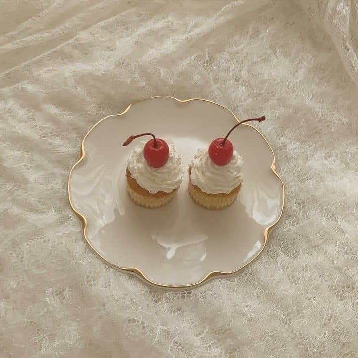 桃木兎羽さんのインスタグラム写真 - (桃木兎羽Instagram)「🍒」8月9日 21時03分 - momoki_0515