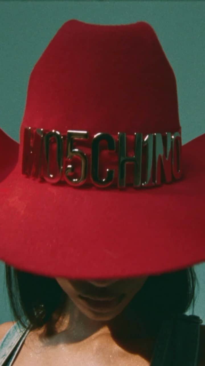 Moschinoさんのインスタグラム動画 Moschinoinstagram 「pov Youre Addicted To