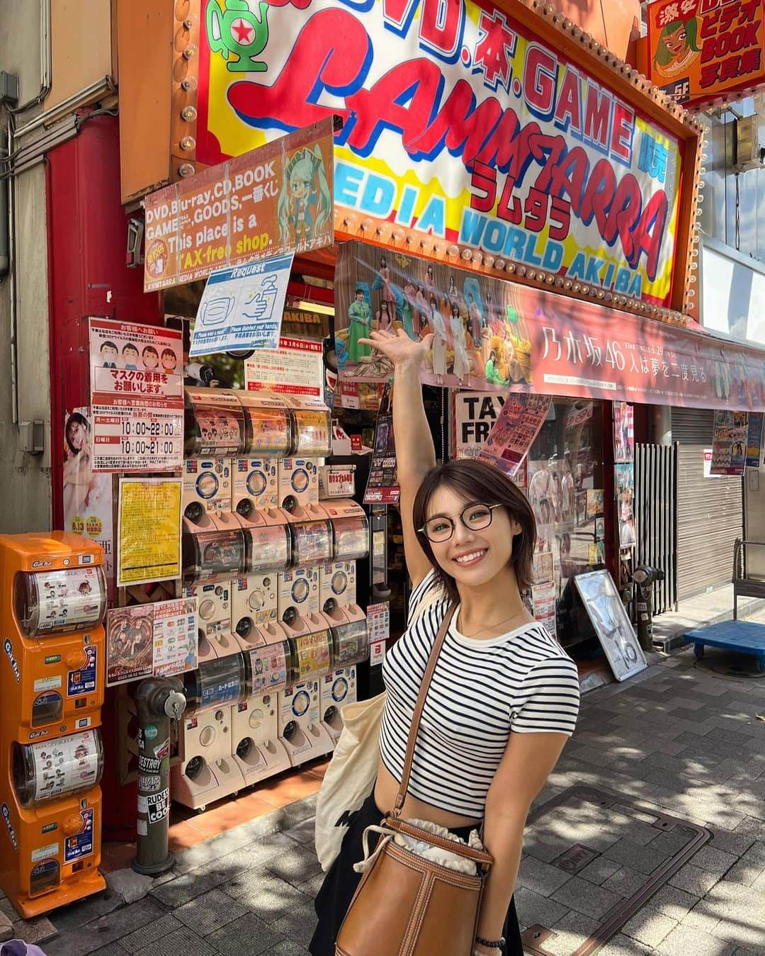 大川成美さんのインスタグラム写真 - (大川成美Instagram)「8月26日発売 DVD【なるみの撮休】 の販促でラムタラメディアワールド ...