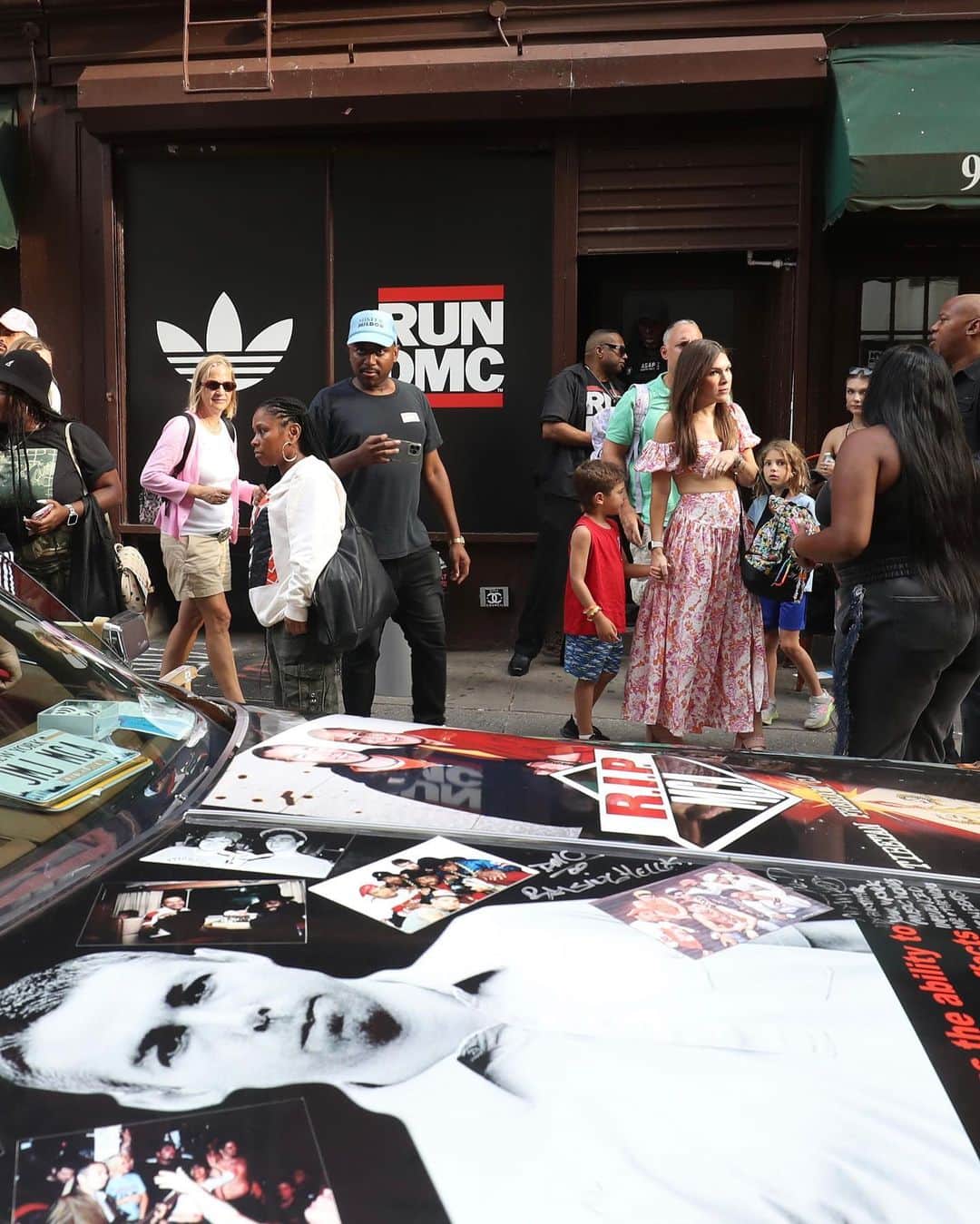 Nice Kicksさんのインスタグラム写真 - (Nice KicksInstagram)「adidas and New York City ...