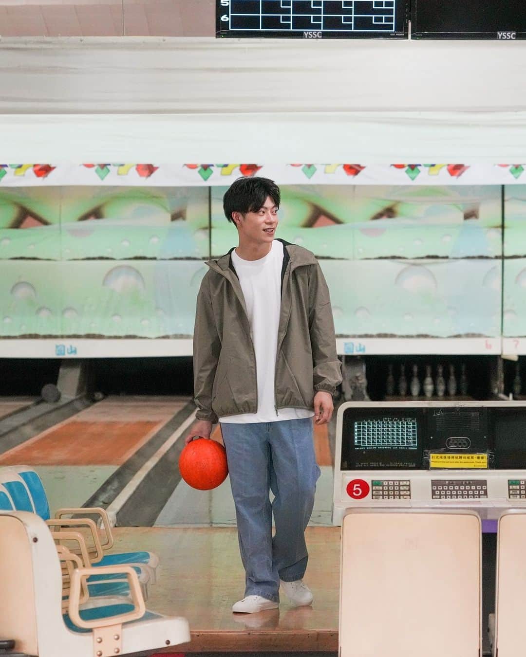 GU TAIWANさんのインスタグラム写真 - (GU TAIWANInstagram)「#文末贈禮 🎁 夢幻時尚逸品等你拿！🎁 🏆 GU潮流 ...