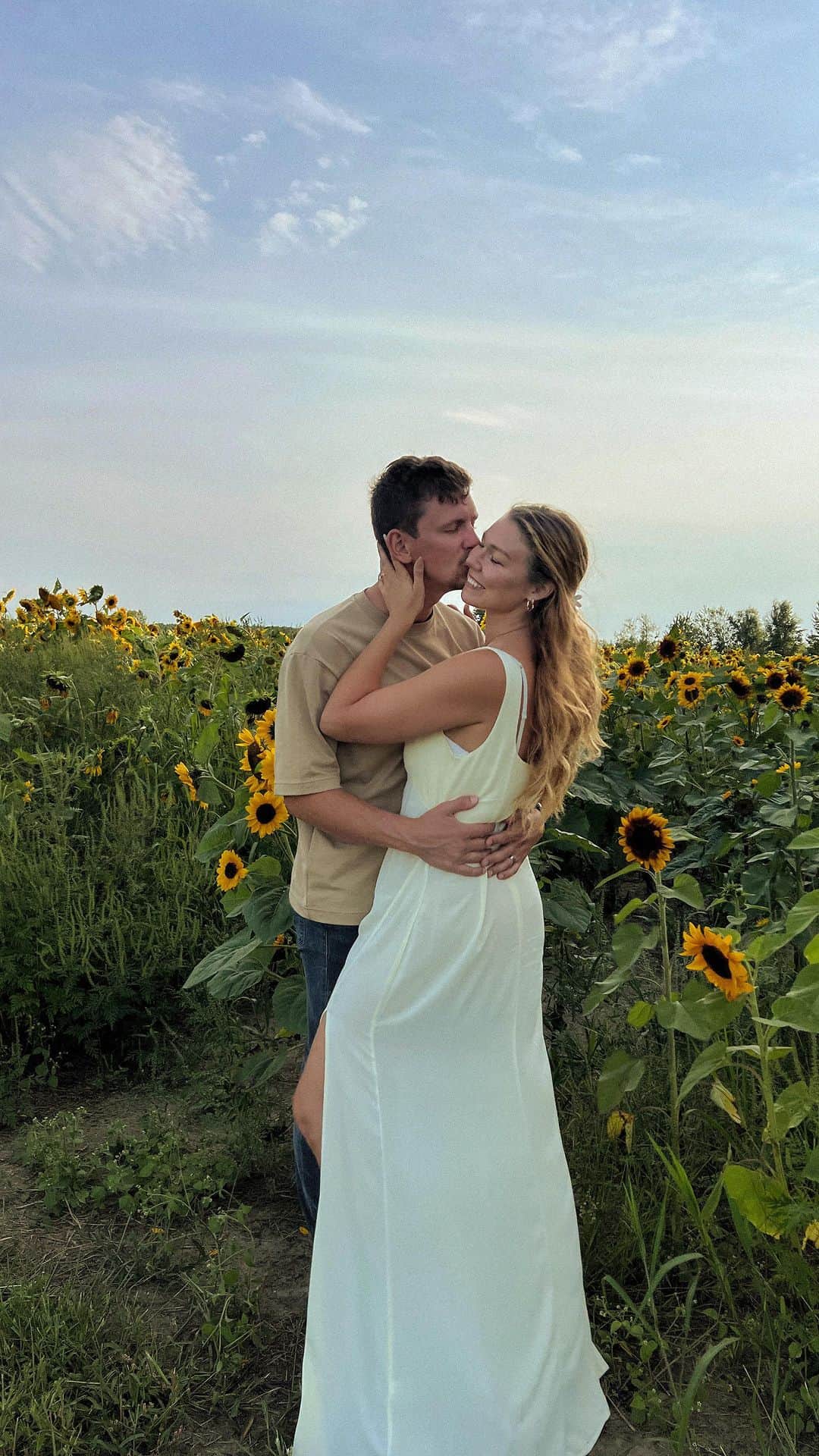 Alex Centomoさんのインスタグラム動画 - (Alex CentomoInstagram)「Through ups and ...