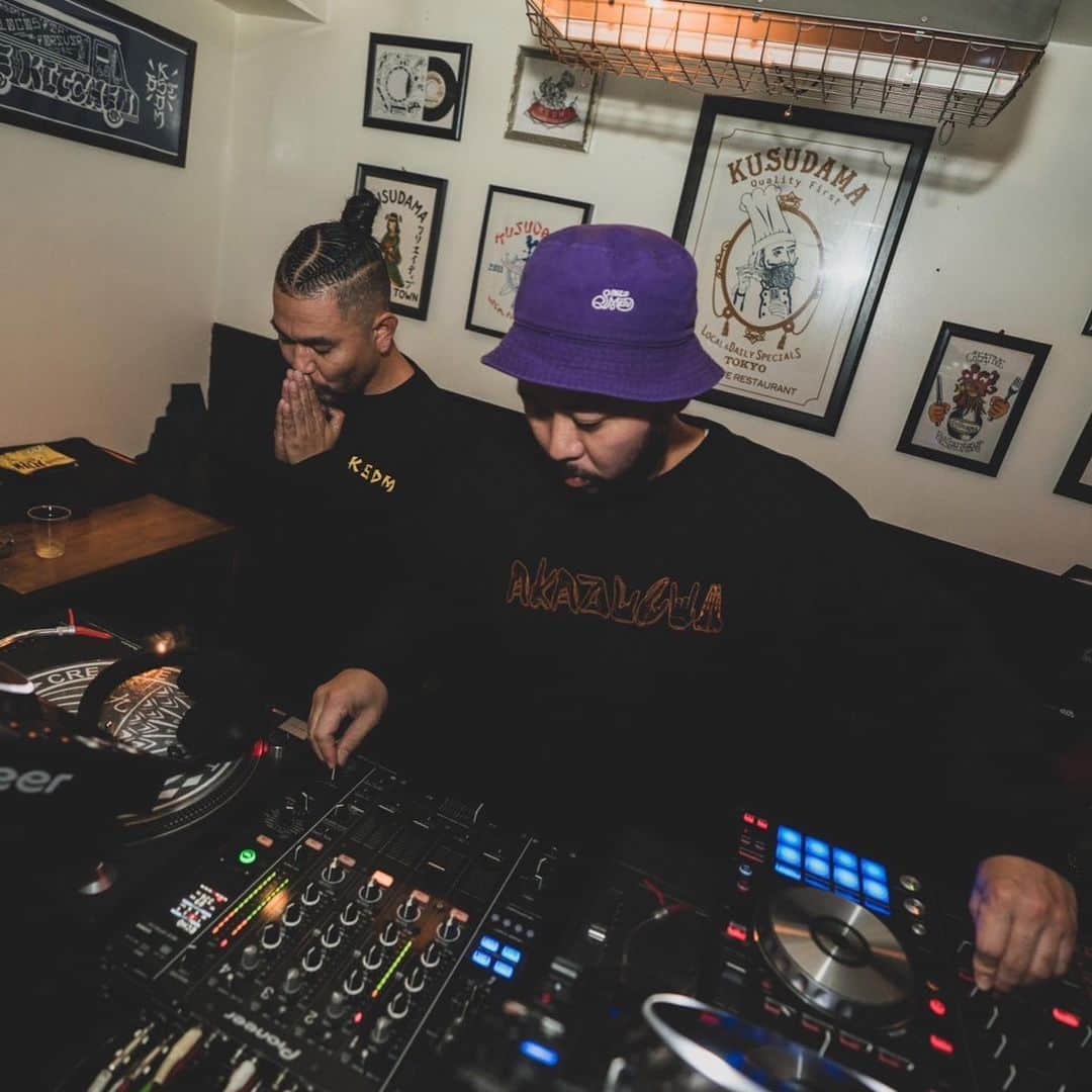 McGuffinさんのインスタグラム写真 - (McGuffinInstagram)「⚡McGuffin Street News⚡ カメラマン•OSKの写真展がKATA にて開催 ...