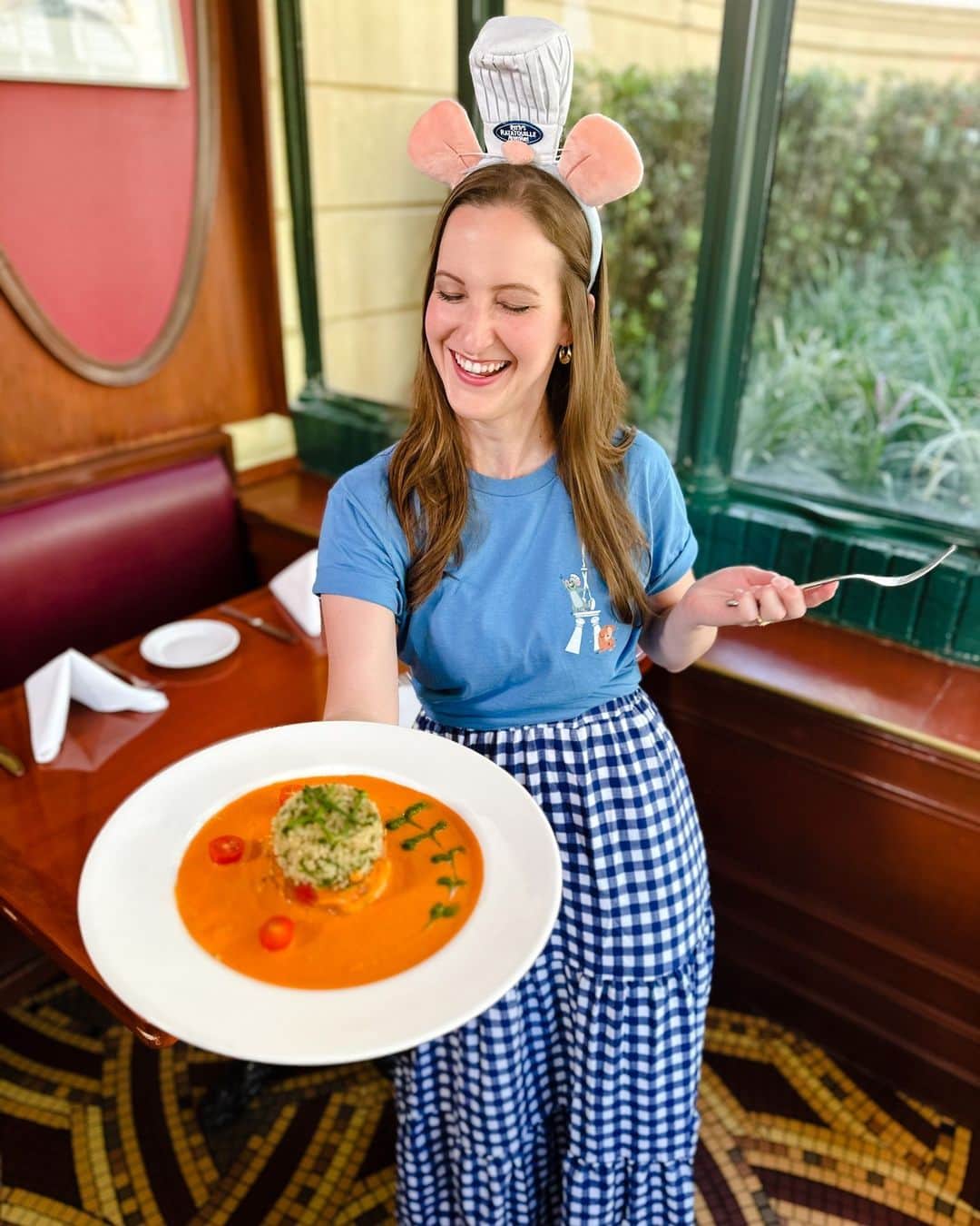 Disney Pixarさんのインスタグラム写真 - (Disney PixarInstagram)「Anyone can cook but ...